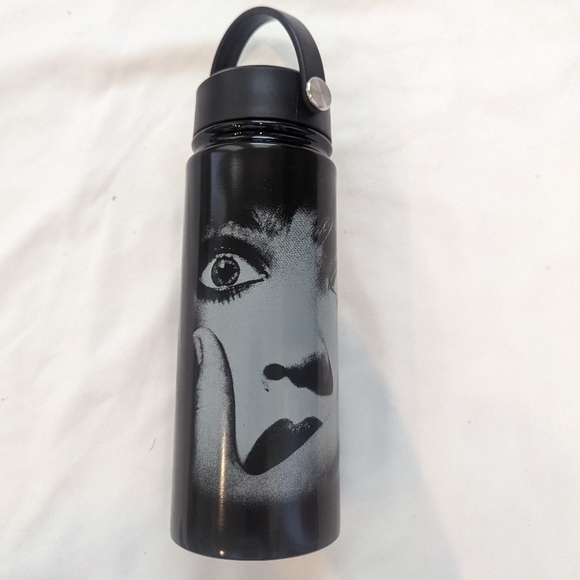 Scream | Dining | Scream Drew Barrymore Bottle | Poshmark